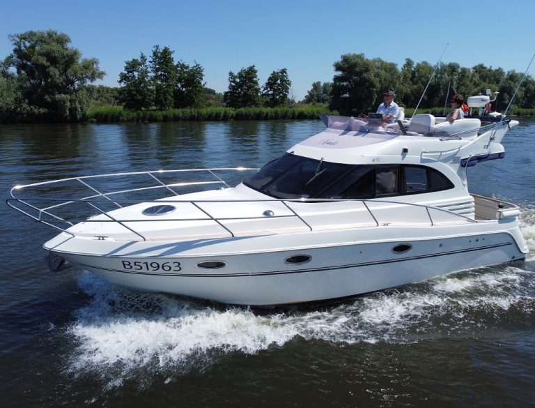 Galeon 330 FLY - Sterkenburg Yacht Brokers